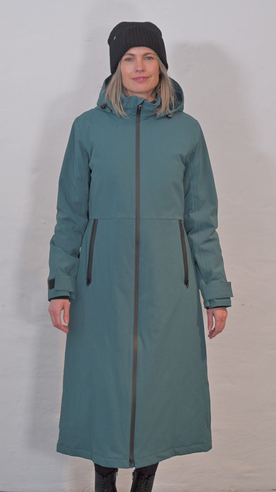 Raincoats for Women: Hip, trendy raincoat brands | Hipinderegen.nl ...